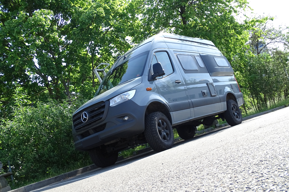 MB SPRINTER 906 | Black Forest